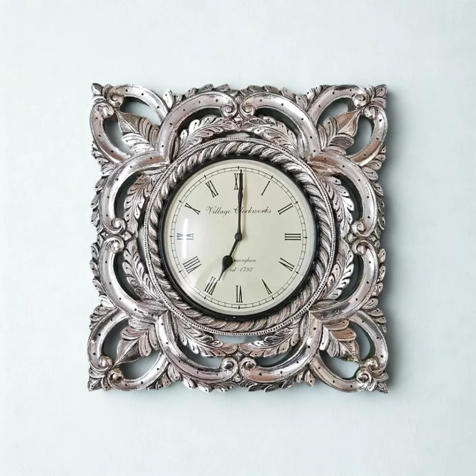 Buy Vintage Wall Clock online from top manufacturer in Udaipur